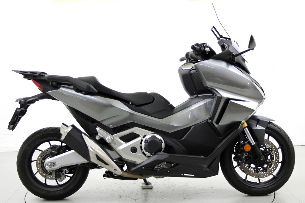 Honda NSS 750 Forza ABS - Roller - Moto Center Winterthur