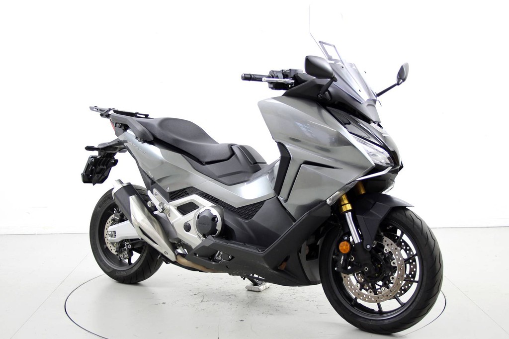 Honda NSS 750 Forza ABS - Roller - Moto Center Winterthur