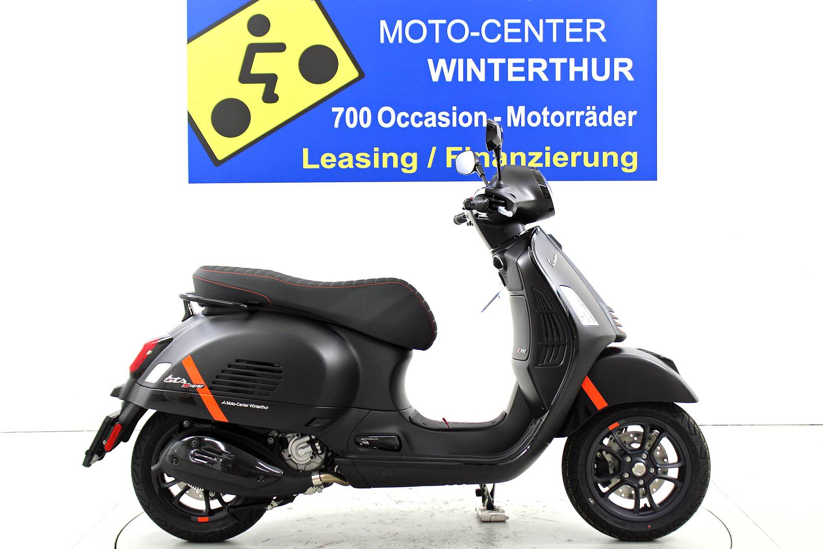 Piaggio Vespa GTS 300 Super Sport - Roller - Moto Center Winterthur